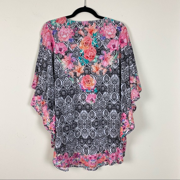 Tolani | Tops | Tolani Collection Kaftan Tunic Top | Poshmark